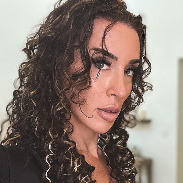 Gabbi Tuft | Official Link Tree Page | Linktree