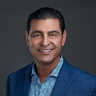 Patrick Lopez | Instagram, Facebook | Linktree