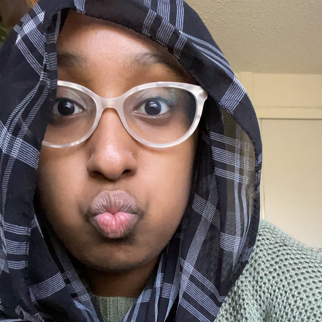 fatuma | Twitter, Twitch | Linktree