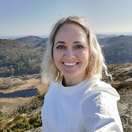 Maria Reinertsen | Instagram, TikTok | Linktree