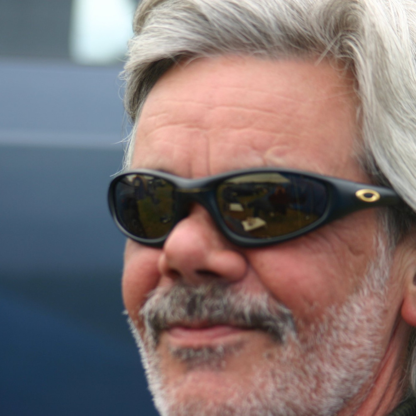 Gordon England | Twitter, Instagram, Facebook | Linktree