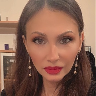 sole_roxana - Find @sole_roxana Onlyfans - Linktree