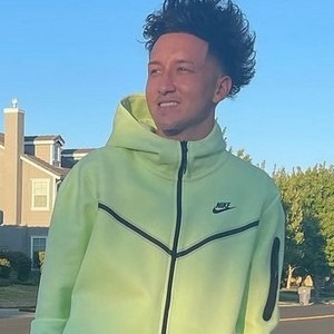 karmakap | Instagram, Facebook, TikTok | Linktree