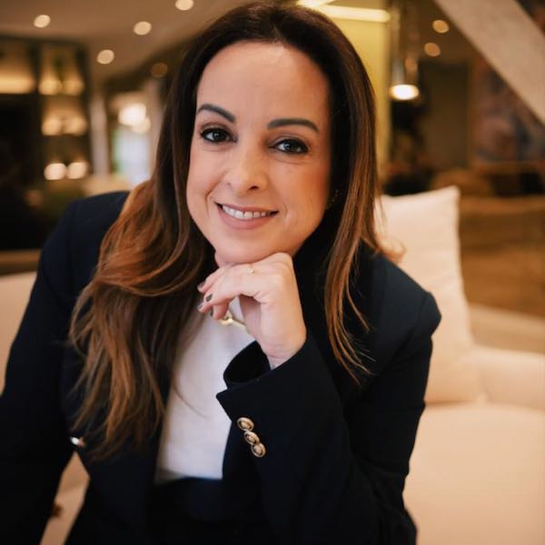 Lucia Sallum | Instagram | Linktree