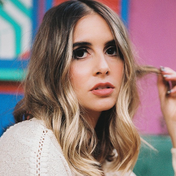 Carly Rose | Instagram, TikTok | Linktree