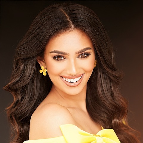 Siyona Karkera | Instagram | Linktree