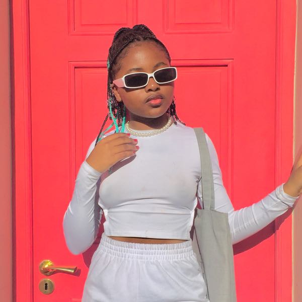 Pah_nah_she | Twitter, Instagram, Facebook, TikTok | Linktree