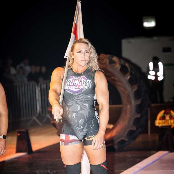 Donna Moore Strongwoman | Instagram | Linktree