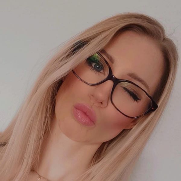 vikibenz_ - Find @vikibenz_ Onlyfans - Linktree