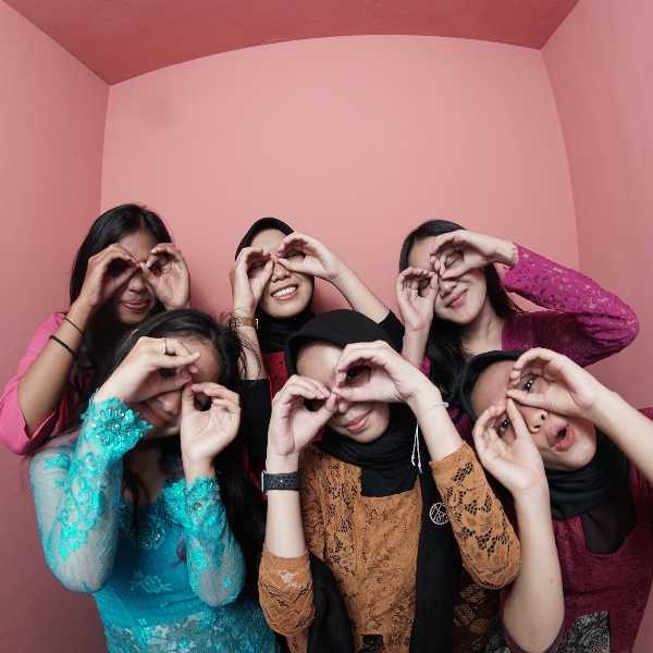 Inside Studio | Linktree