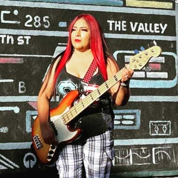 Perla Ramos | Instagram, Facebook | Linktree