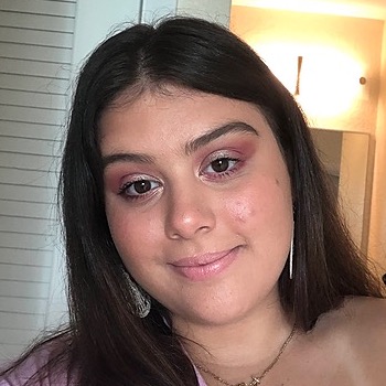 Luly Hernandez | Twitter, Instagram | Linktree