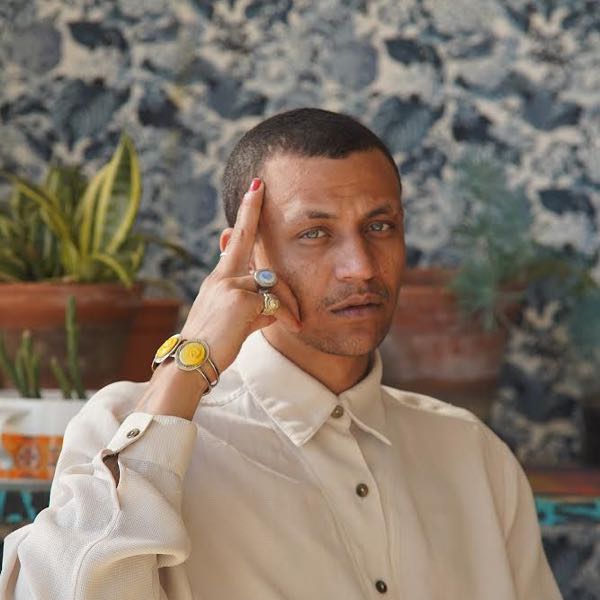 Edgar | Twitter, Instagram, Facebook | Linktree