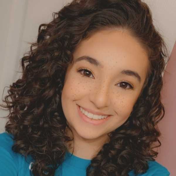 Tori Davis | Twitter, Instagram, Facebook, TikTok | Linktree