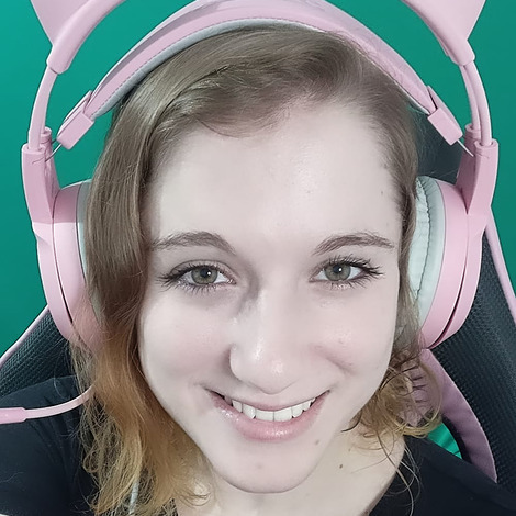 Redes Sociais da Louise | Twitter, Instagram, YouTube | Linktree