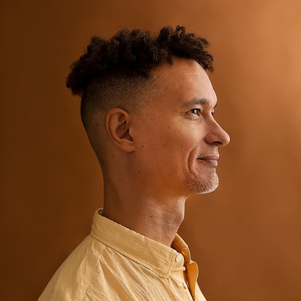 Bruce A. Russell | Linktree