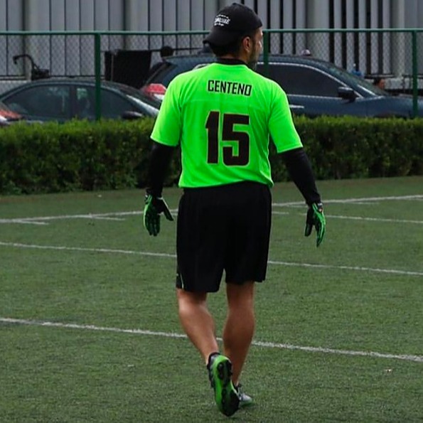 Omar_Centeno | Twitter, Facebook | Linktree