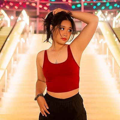 gloriaaa.xyz | Instagram, TikTok | Linktree