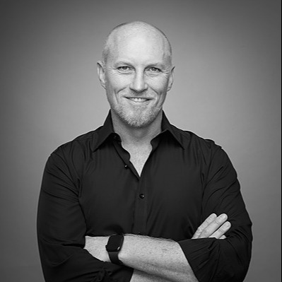 Dean Mackie - DiJones | YouTube, Spotify | Linktree