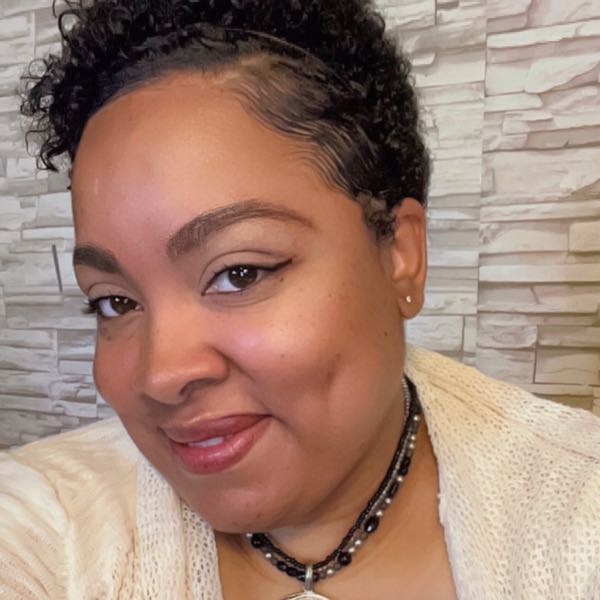 Introducing_Tracy | Facebook, TikTok | Linktree