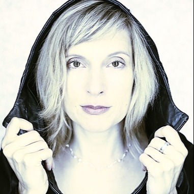 MYSTÉFY | Instagram, Facebook | Linktree