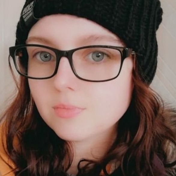 Hazel | Instagram | Linktree