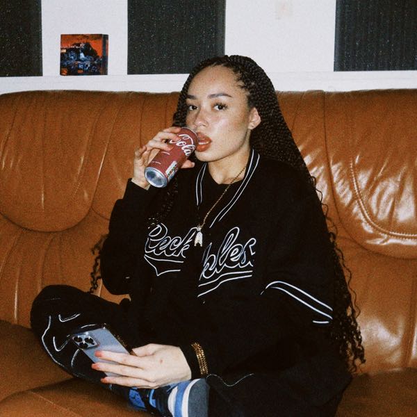 AMBRE OBELA | TikTok | Linktree