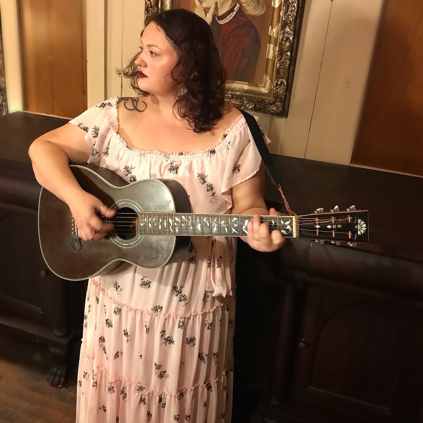 Laura Jane Vincent Twitter Instagram Youtube Spotify Linktree