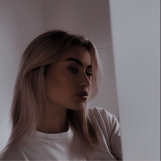 rhea.137 | Twitter, Instagram | Linktree