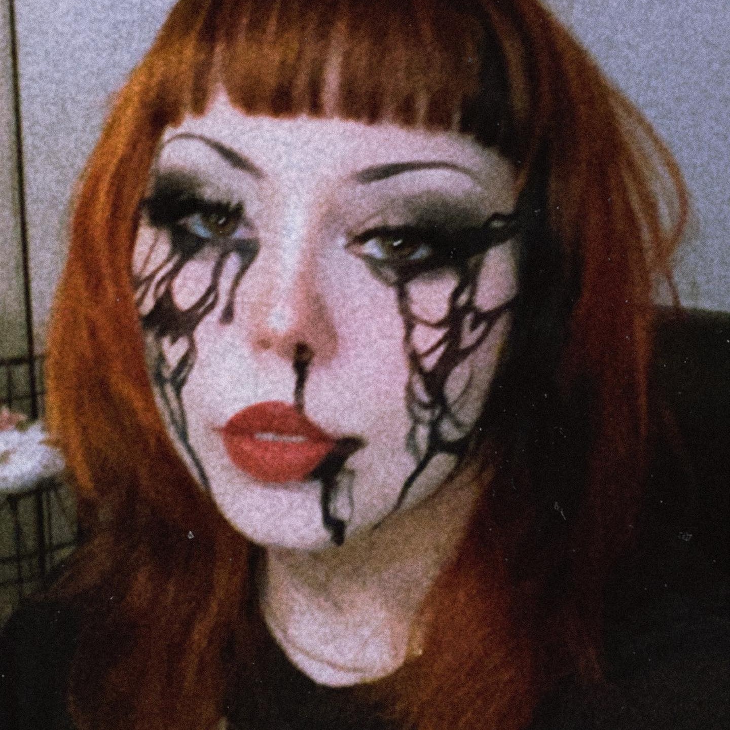 hi, i'm bea! | Twitter, Instagram, TikTok | Linktree