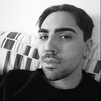 PIRIC | Instagram, TikTok, Twitch | Linktree