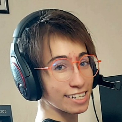 Tiny Gamer Girl - Find Tiny Gamer Girl Onlyfans - Linktree