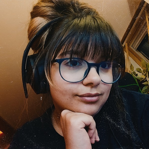 Smoll Friendly Bean ♡ | Twitter, Twitch | Linktree
