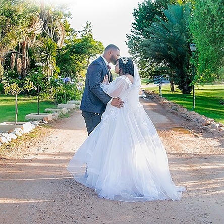 Chanelle Gordon | Instagram, Facebook | Linktree