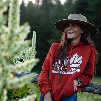 Danielle Halverson | Instagram, TikTok | Linktree