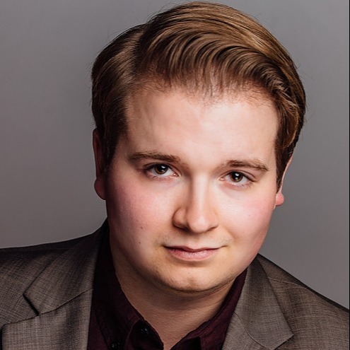 Patrick Hale | Twitter, Instagram, TikTok, Twitch | Linktree