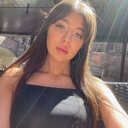 valleryray_ | Instagram, TikTok | Linktree