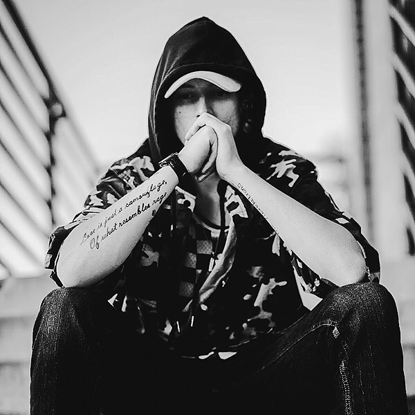 Officialevers | Instagram, Facebook | Linktree