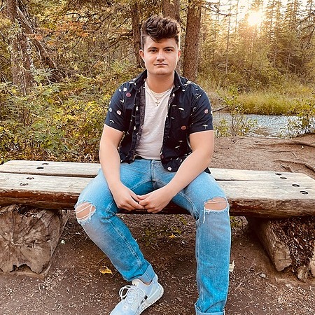 Baby Bennett | Twitter, TikTok | Linktree