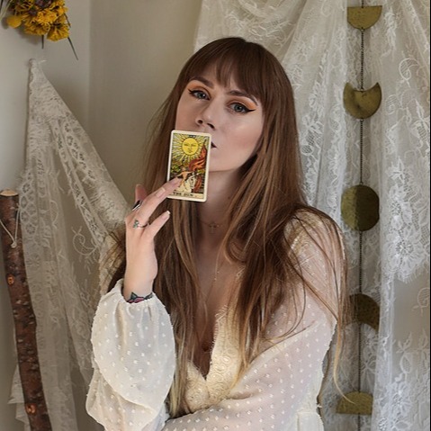 @the.lit.witch | Linktree