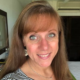 Shelley Prior Watercolors | Twitter, Instagram, Facebook | Linktree