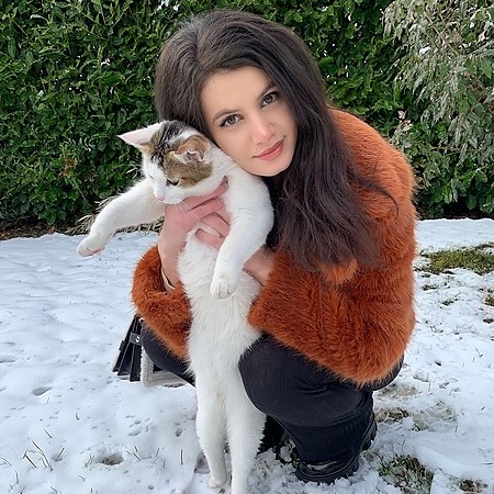 Laura Swan - Auteure - Listen on Spotify - Linktree