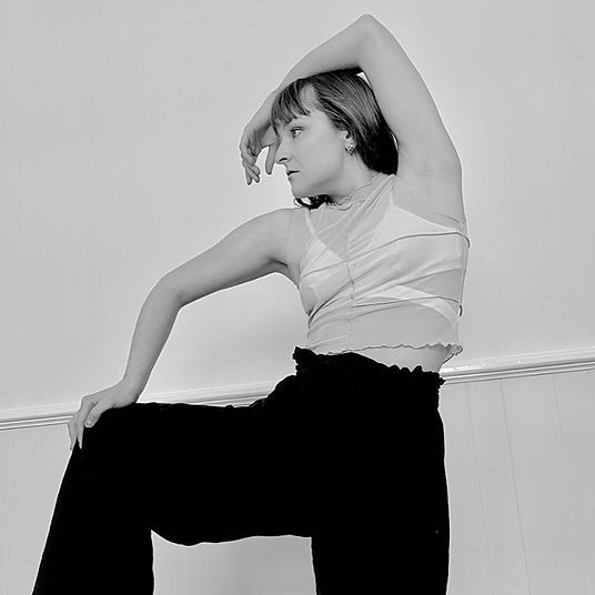 Mikayla Nangle | Instagram | Linktree