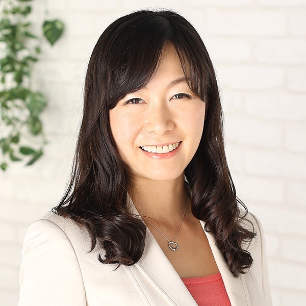 Mika Kobayashi | Instagram, Facebook | Linktree