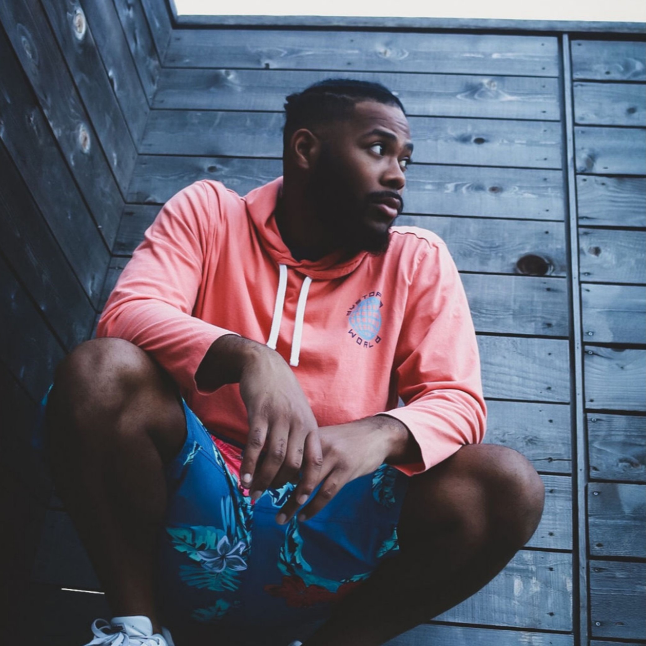 Roderick Vonn #Sweatergod #RDRKVN | Linktree