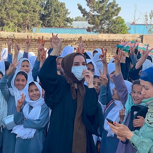 Mahnaz Safi | Instagram, TikTok | Linktree