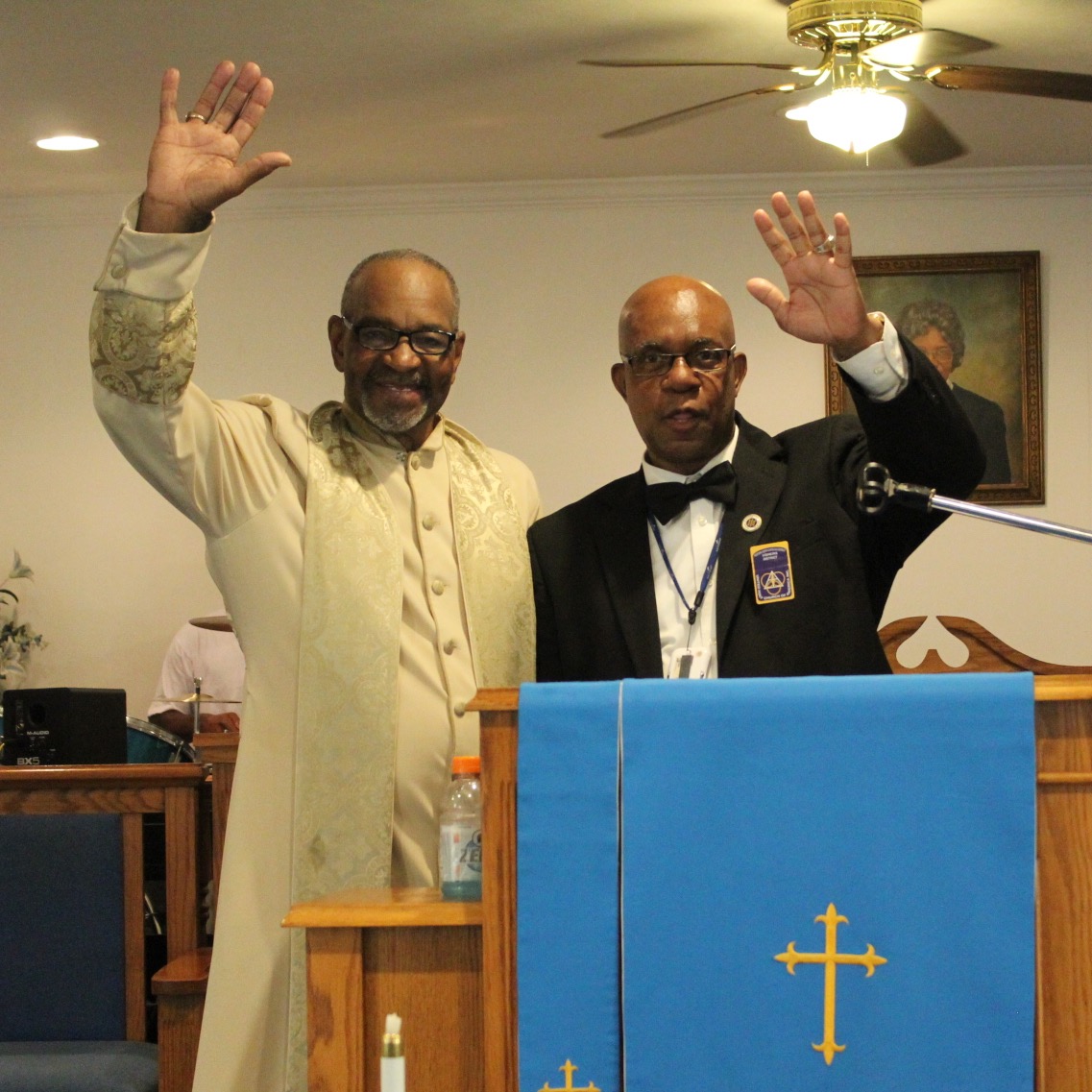 Floyd.Temple | Instagram, TikTok | Linktree