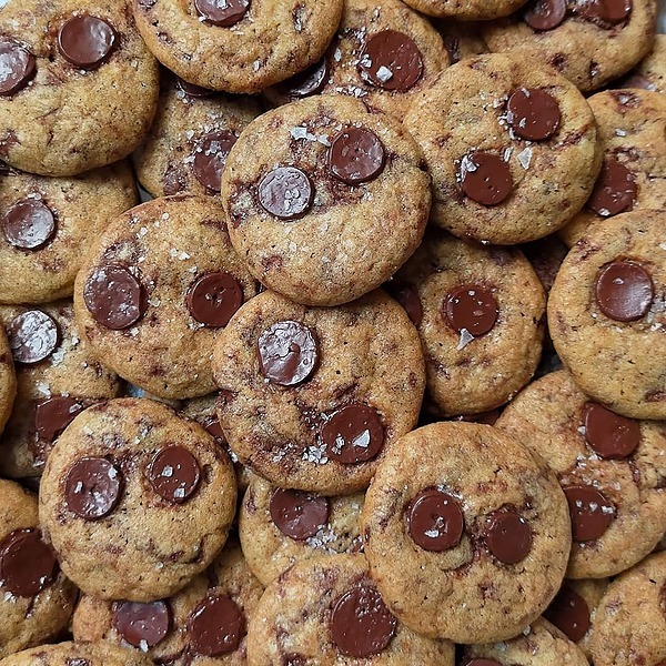 @love_bakelicious | Instagram, Facebook, TikTok | Linktree