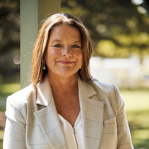 Sarah Kaye - Love Live Sydney | Instagram, Facebook | Linktree