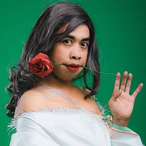 Mimi Peri | Instagram, Facebook, TikTok | Linktree